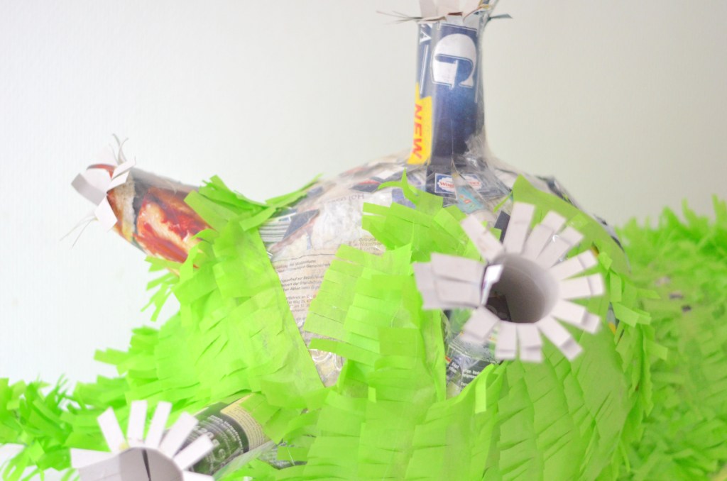 DIY Dinosaur Piñata – The Party Ville – Party planner Luxembourg ...